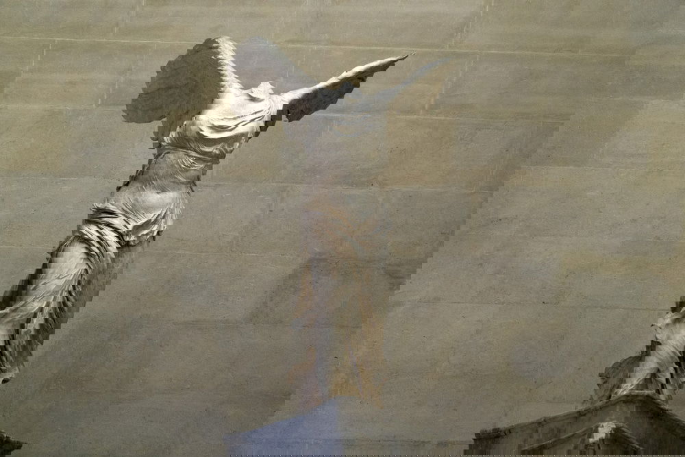 26 Most Famous Greek Statues & Where To Find Them